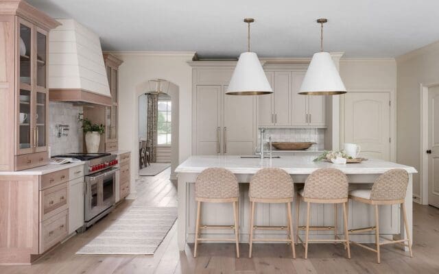 Interior design trends 2024: Colour, curves & eco-consciousness