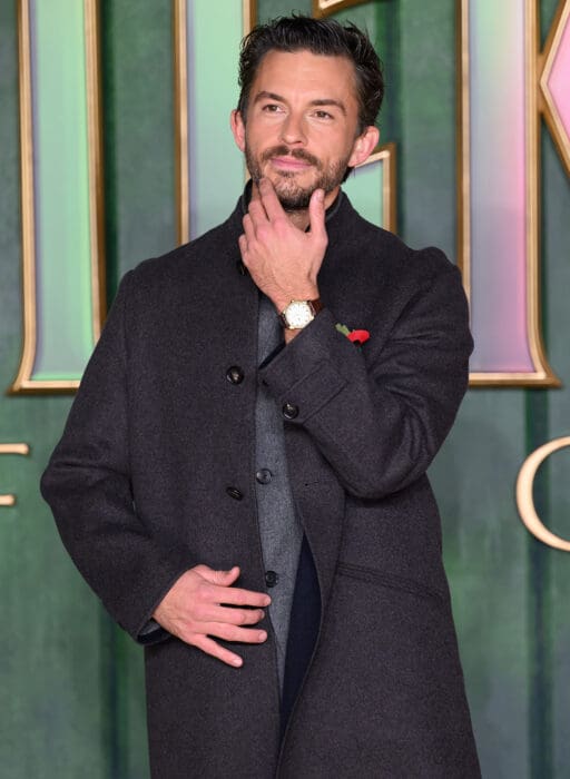 Ariana Grande and Jonathan Bailey are coming to the West End